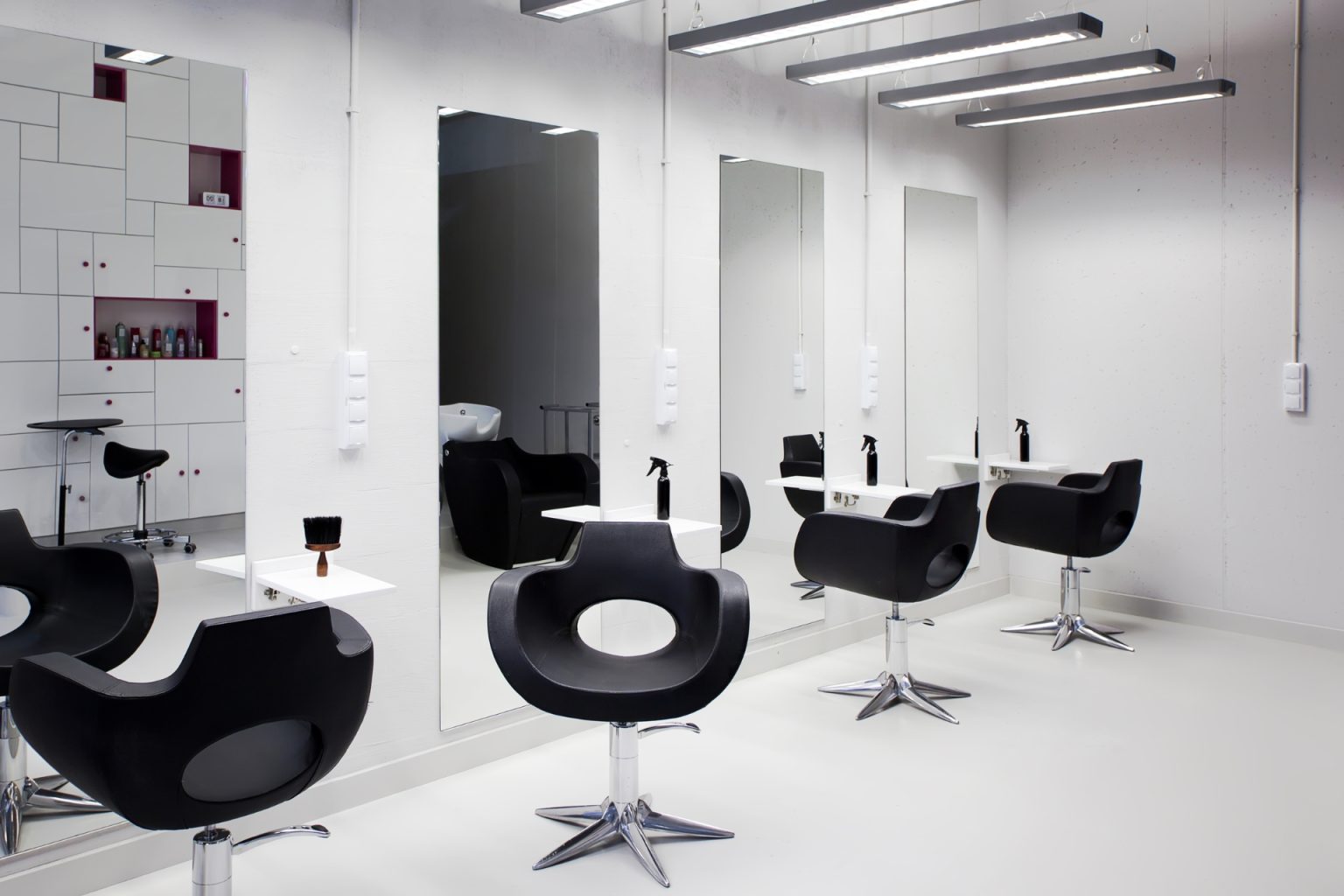 Transforming Traditions: How Modern Salons Are Shaping Trends – TotallyBe