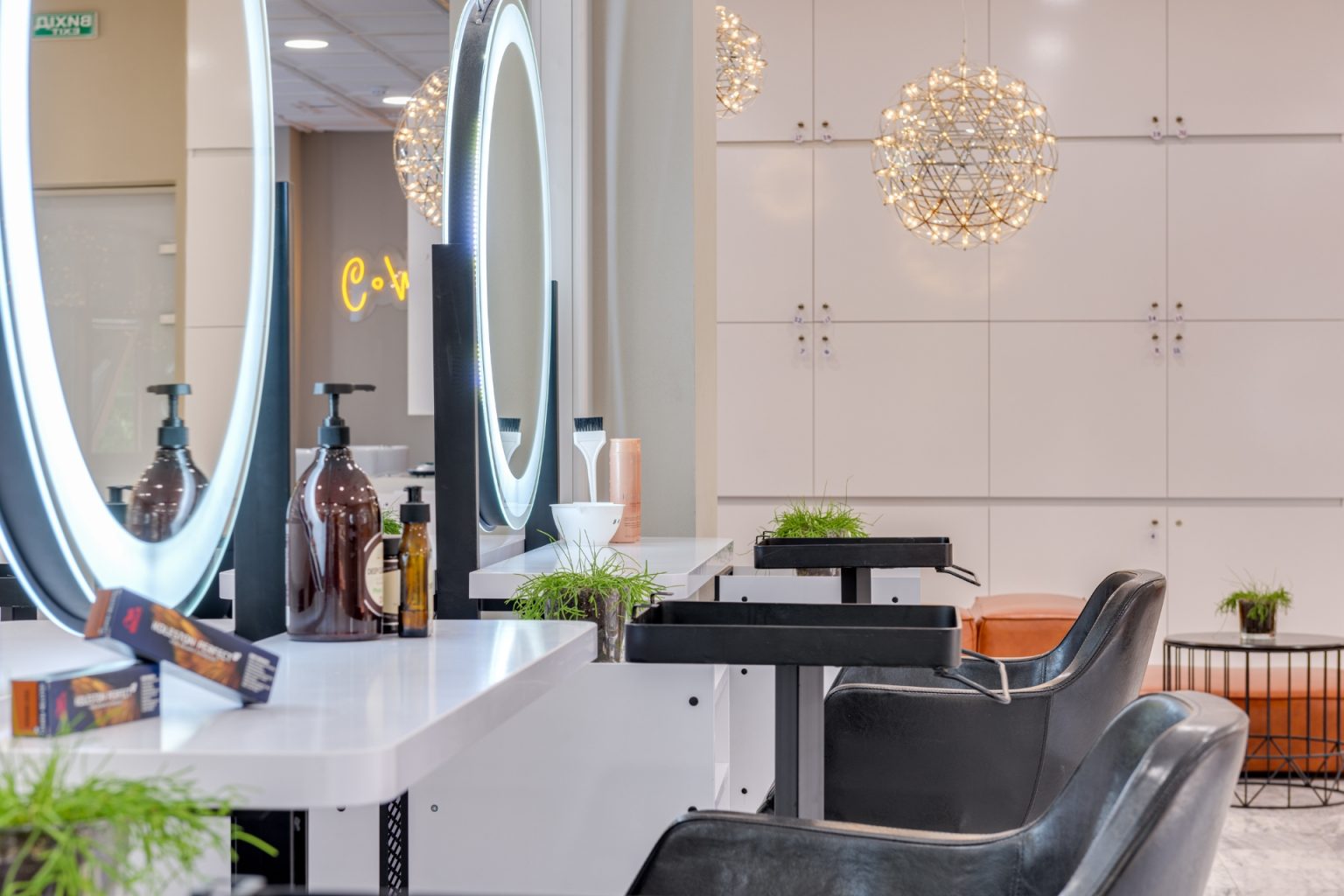 Maximizing Retail Space: The Latest Trends in Salon Product Displays ...